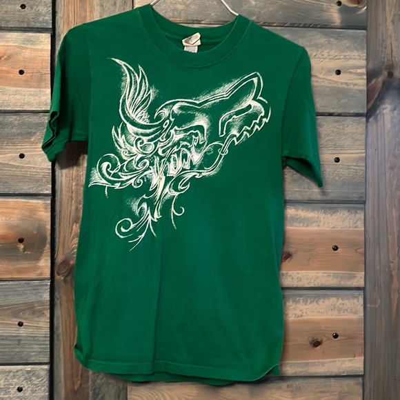 Fox | Shirts | Mens Graphic Fox Tshirt In Excellent Condition | Poshmark